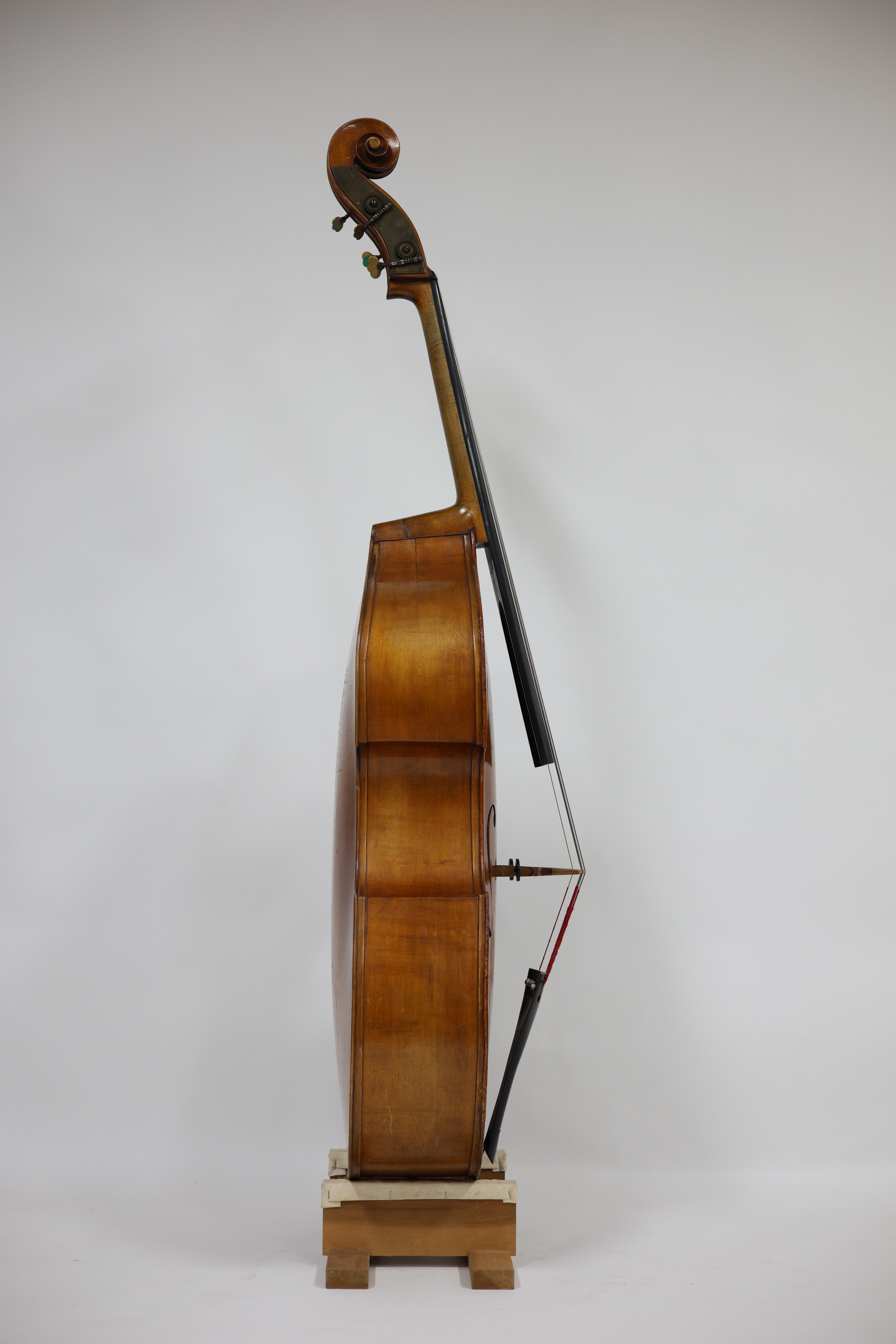 German Mittenwald – Wolf Instruments